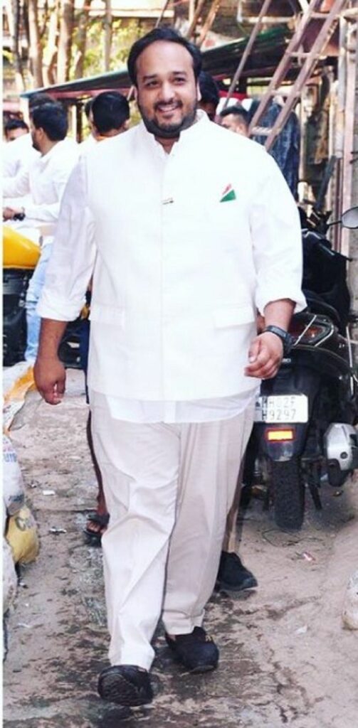 Zeeshan Siddique Wiki, Age, Caste, Family, Biography - WikiBio