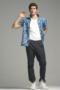 Burak Deniz Wiki, Height, Age, Girlfriend, Family, Biography & More ...