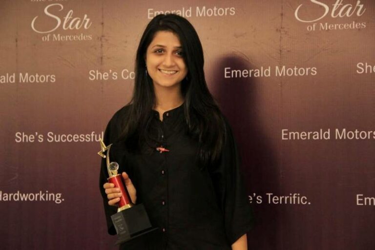 Aarohi Patel Wiki, Age, Boyfriend, Family, Biography & More - WikiBio