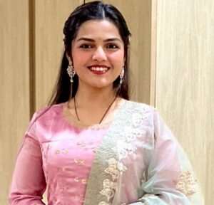 Aarya Ambekar Wiki, Height, Age, Boyfriend, Family, Biography & More ...