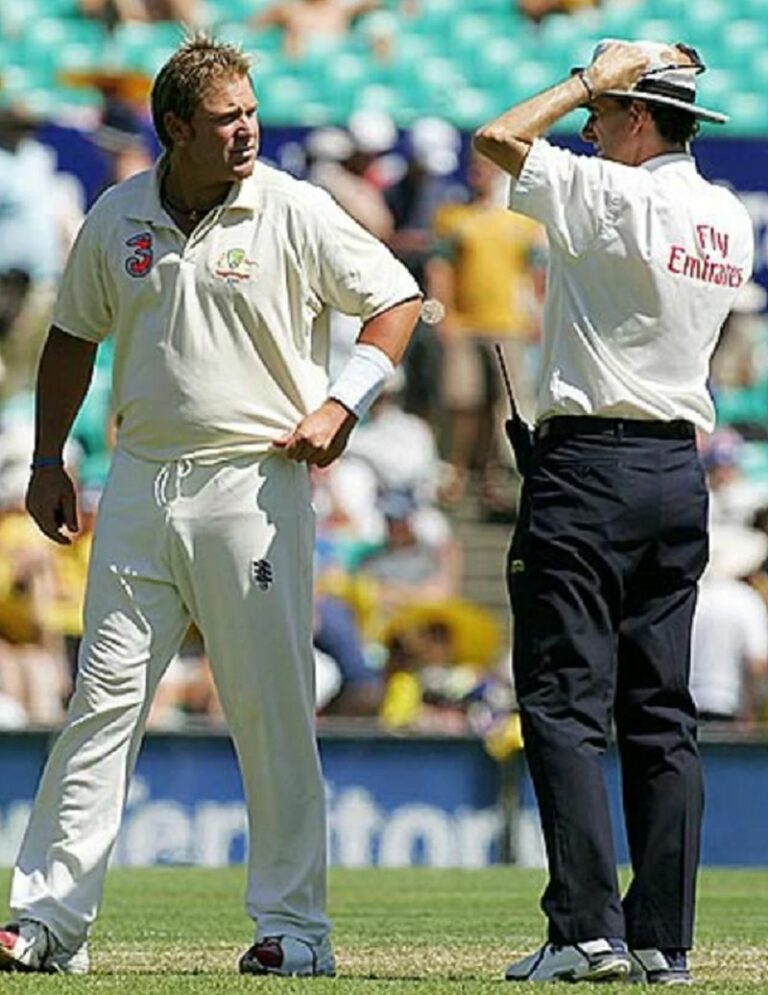 Billy Bowden Wiki, Height, Age, Wife, Children, Family, Biography ...