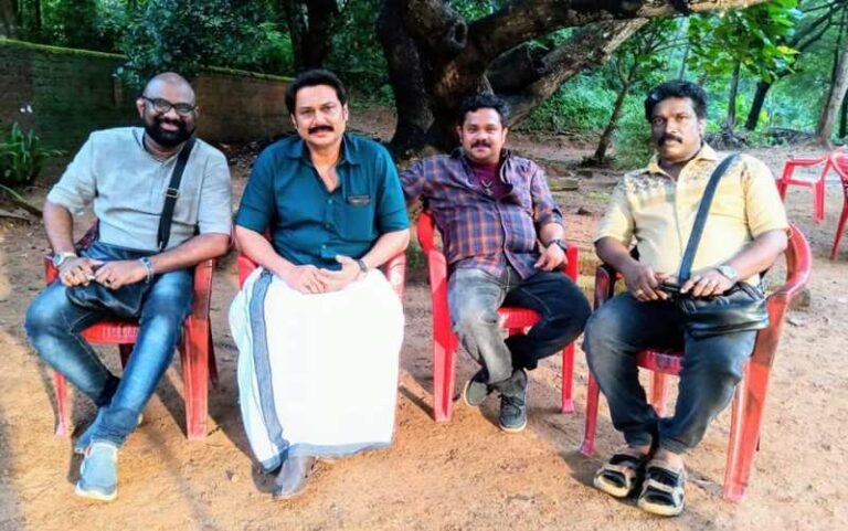 Binu Adimali Wiki, Age, Wife, Children, Family, Biography & More - WikiBio