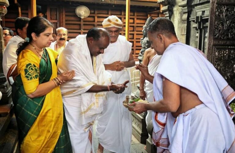 H. D. Kumaraswamy Wiki, Age, Caste, Wife, Family, Biography - WikiBio