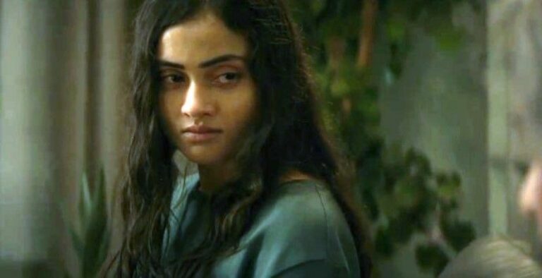 Janki Bodiwala Wiki, Height, Age, Boyfriend, Family, Biography - WikiBio