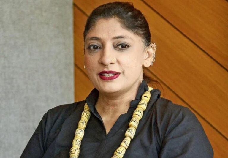 Jigna Vora (Bigg Boss) Wiki, Age, Husband, Family, Biography & More ...