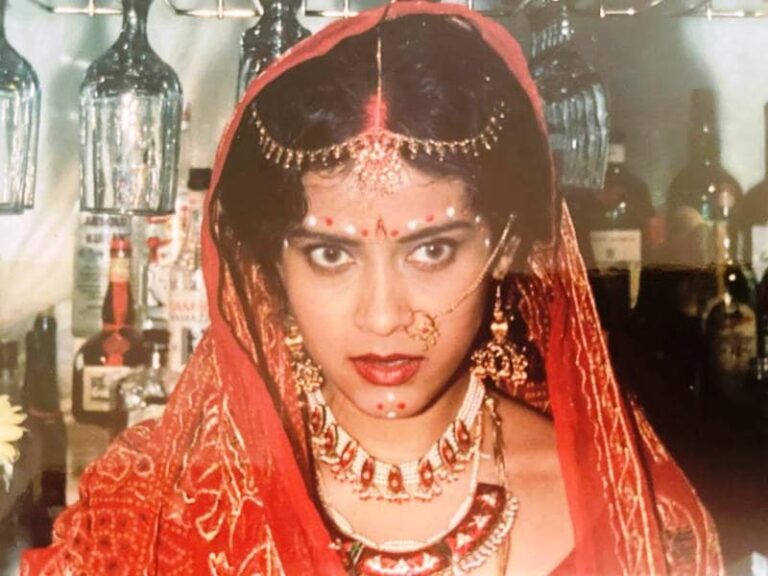 Nandana Sen Wiki, Age, Husband, Family, Biography & More - WikiBio