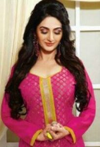 Neha Mehta Wiki, Age, Boyfriend, Husband, Family, Biography & More ...