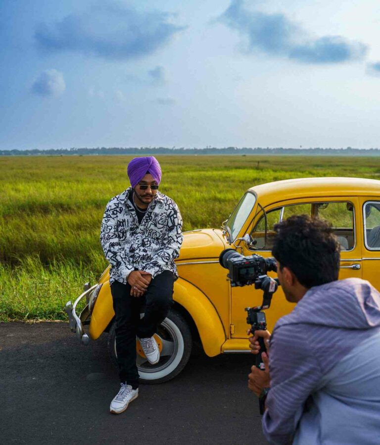 Riar Saab Wiki, Age, Girlfriend, Family, Biography & More - WikiBio