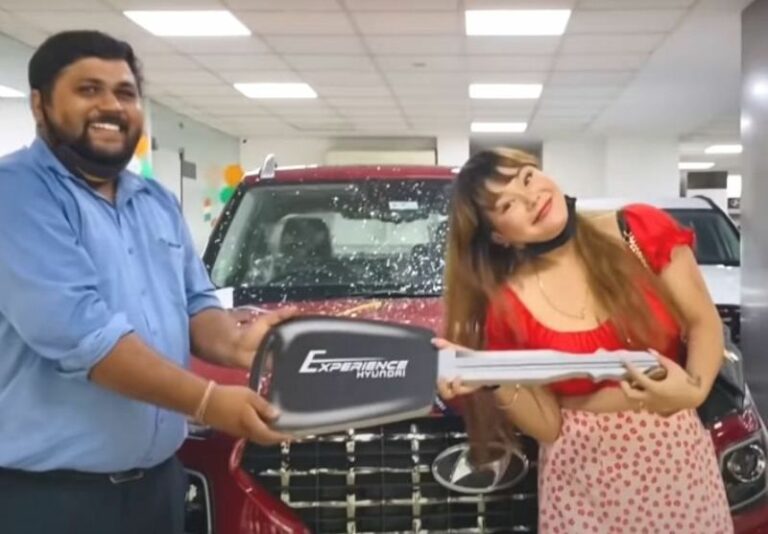 Rowhi Rai Wiki, Age, Boyfriend, Family, Biography & More - WikiBio