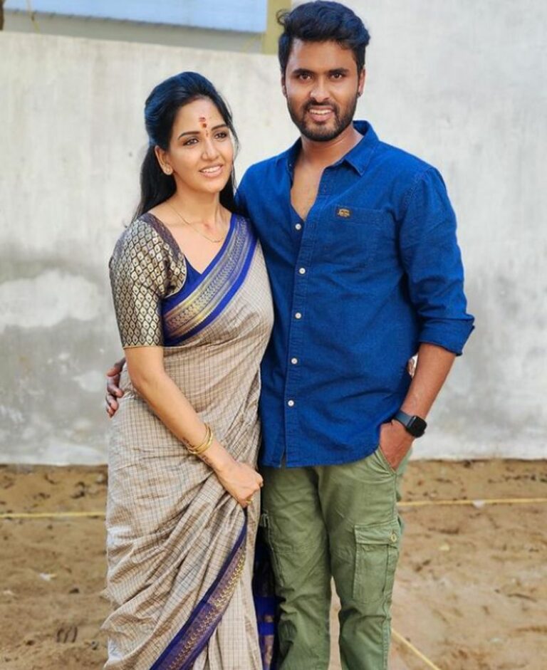 Pavani Reddy Wiki, Age, Husband, Family, Biography & More - WikiBio