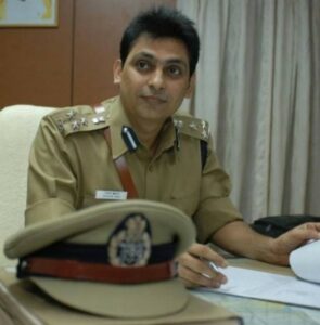 Shankar Jiwal (IPS) Wiki, Age, Wife, Family, Biography & More - WikiBio