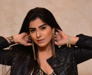 Shikha Malhotra Wiki, Height, Age, Family, Biography & More - WikiBio