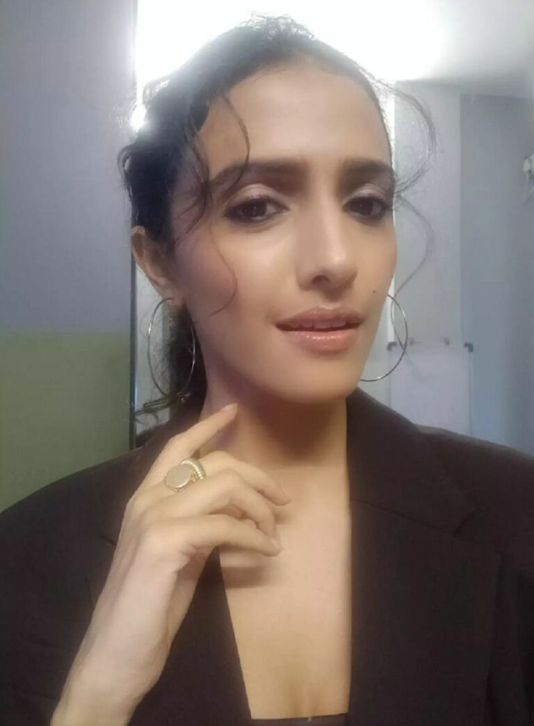 Vidhi Chitalia Wiki, Age, Husband, Family, Biography & More - WikiBio