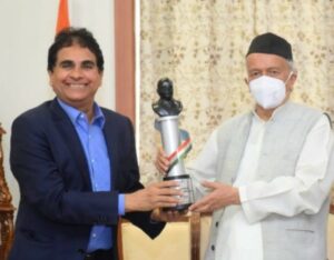 Vijay Kedia (Businessman) Wiki, Age, Wife, Children, Family, Biography ...