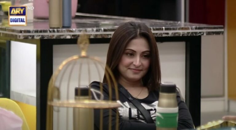 Aruba Mirza Wiki, Height, Age, Husband, Family, Biography & More - WikiBio