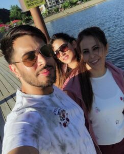 Gitaj Bindrakhia Wiki, Height, Age, Girlfriend, Wife, Family, Biography ...