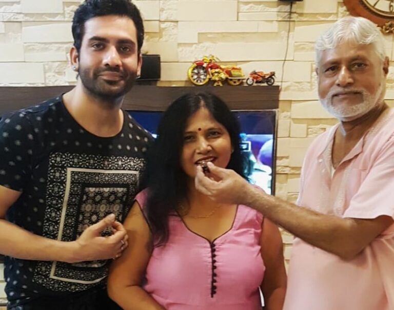 Harshit Saxena Wiki, Age, Height, Wife, Family, Biography & More - WikiBio