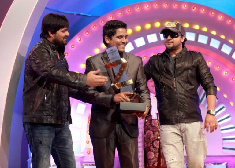 Kamal Khan Wiki, Age, Wife, Family, Biography & More - WikiBio