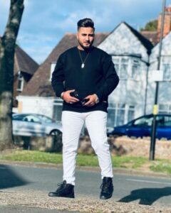 Khan Saab Wiki, Age, Wife, Family, Biography & More - WikiBio