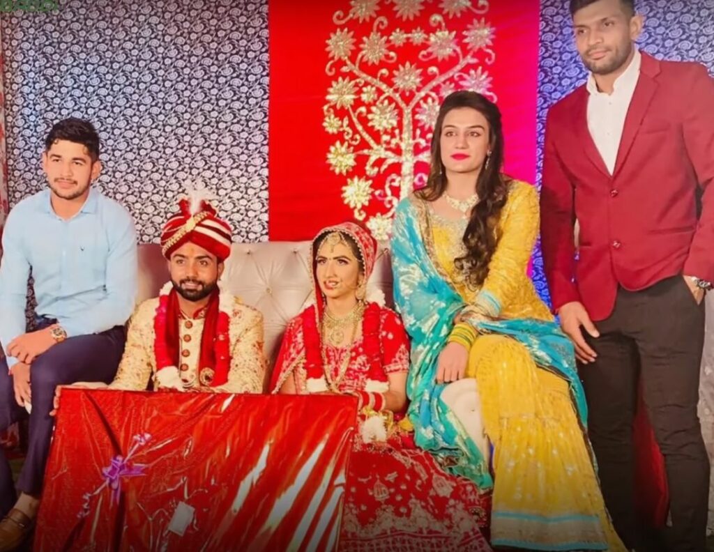 Monu Goyat Wiki, Age, Height, Wife, Family, Biography & More - WikiBio