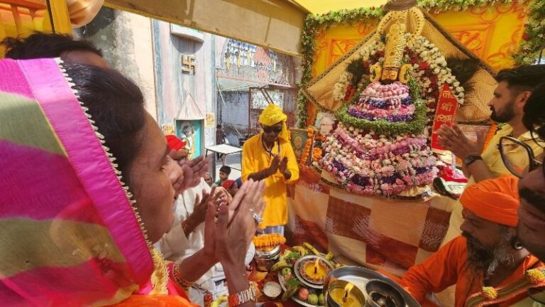 Naina Singh Chautala Wiki Age, Caste, Husband, Children, Family ...