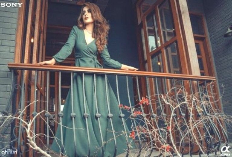 Nida Firdous Wiki, Age, Husband, Family, Biography & More - WikiBio