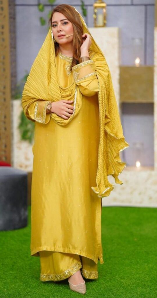 Rabia Anum Wiki, Age, Height, Husband, Family, Biography & More - WikiBio