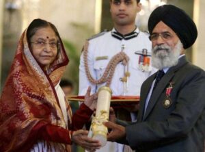 Surjit Patar Wiki, Age, Wife, Children, Family, Biography & More - WikiBio