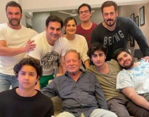 Arhaan Khan (Malaika Arora's son) Wiki, Height, Age, Girlfriend, Family ...