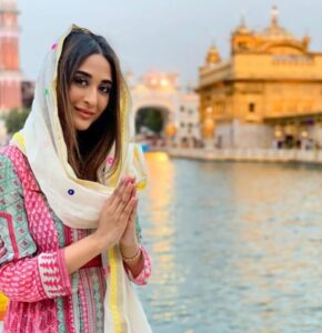 Ariah Agarwal Wiki, Height, Age, Boyfriend, Husband, Family, Biography ...