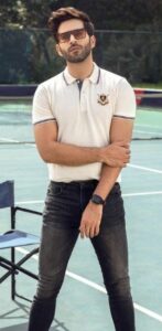 Arslan Khan (Pakistani Actor) Wiki, Height, Age, Wife, Family ...