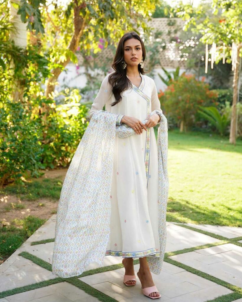 Erica Robin (Miss Universe Pakistan) Wiki, Height, Age, Family ...