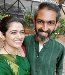 Girija Oak Wiki, Age, Husband, Family, Biography & More - WikiBio