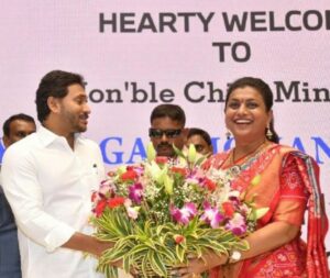 Roja Selvamani Wiki, Age, Husband, Children, Family, Biography & More ...