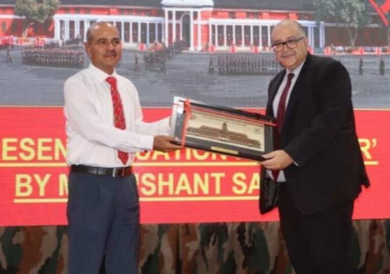 Sushant Sareen Wiki, Age, Family, Biography & More - WikiBio