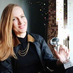 Suzanne Bernert Wiki, Height, Age, Husband, Family, Biography & More ...