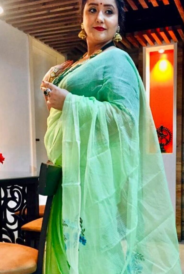 Swati P Shah Wiki, Age, Husband, Children, Family, Biography & More ...