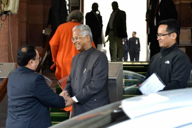 Tarun Gogoi Wiki, Age, Death, Wife, Children, Family, Biography & More - WikiBio