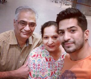 Amit Tandon (actor) Wiki, Height, Age, Wife, Family, Biography & More ...