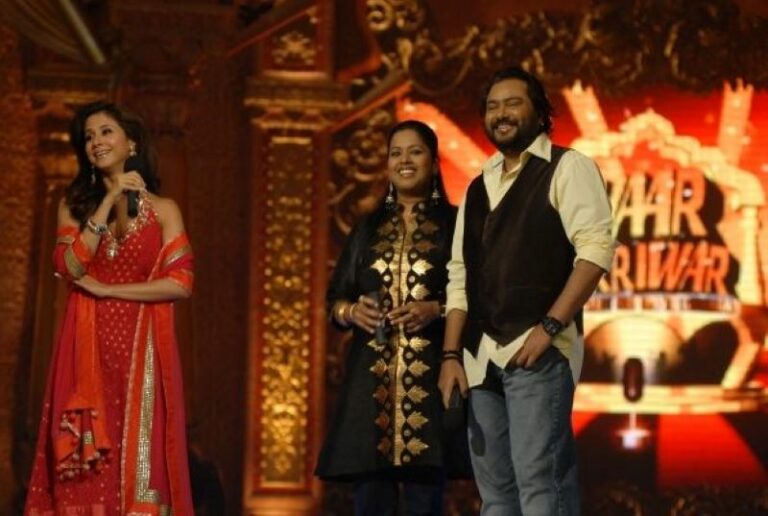 Ayesha Ismail Darbar Wiki, Age, Husband, Children, Family, Biography ...