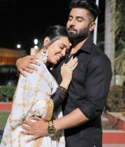 Firoza Khan Age, Husband, Family, Biography & More - WikiBio