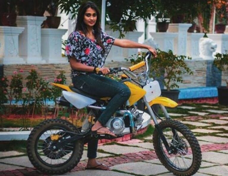 Poornima Ravi (Bigg Boss) Wiki, Height, Age, Boyfriend, Family ...