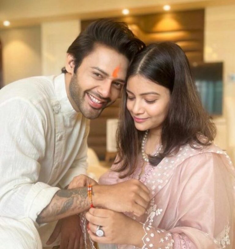 Stebin Ben Wiki, Height, Age, Girlfriend, Family, Biography - WikiBio