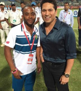 Temba Bavuma Wiki, Height, Age, Wife, Family, Biography & More - WikiBio