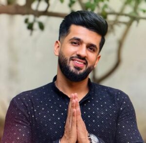 Anmol Kwatra Wiki, Height, Age, Girlfriend, Family, Biography & More ...