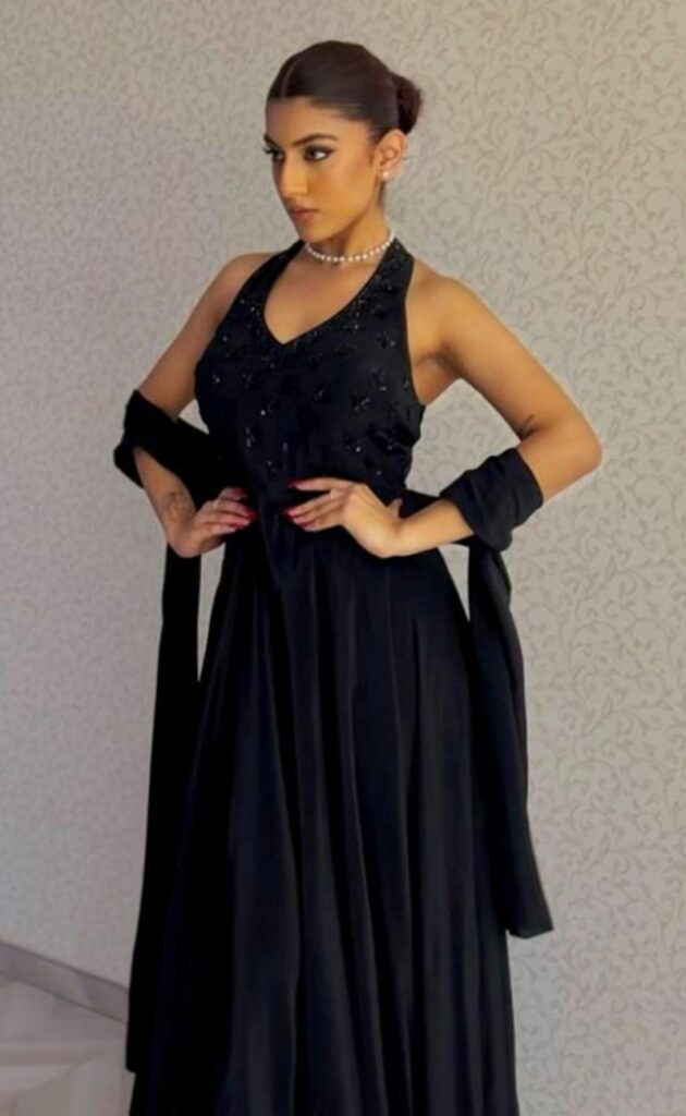 Rajvi Brahmbhatt (Temptation Island India) Wiki, Height, Age, Boyfriend ...