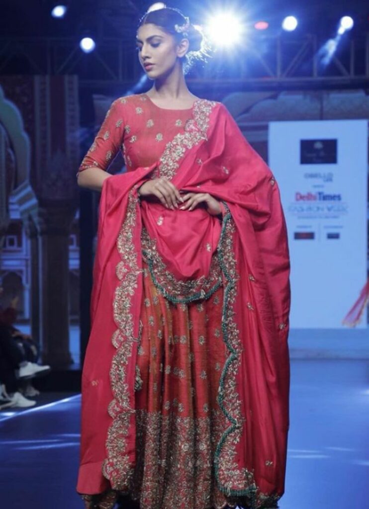 Rajvi Brahmbhatt (Temptation Island India) Wiki, Height, Age, Boyfriend ...