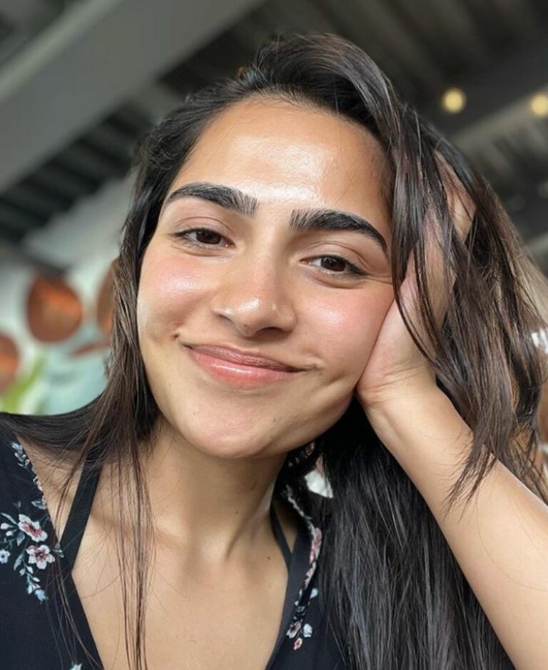 Rukmini Vasanth Wiki, Height, Age, Boyfriend, Family, Biography & More ...