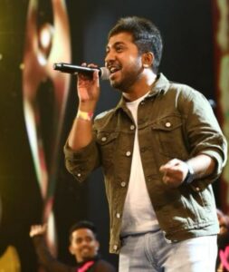 Vineeth Sreenivasan Wiki, Age, Wife, Family, Biography & More - WikiBio