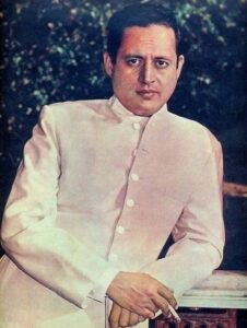 Guru Dutt Wiki, Age, Death, Wife, Children, Family, Biography & More ...
